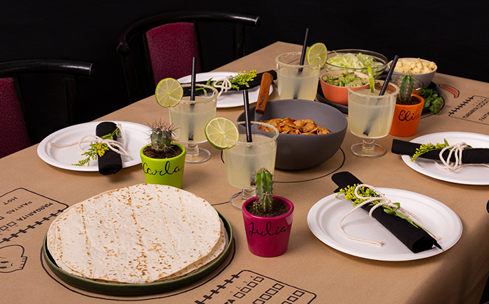 Tips to hosting a lunch or dinner party for family or friends | Teka Global